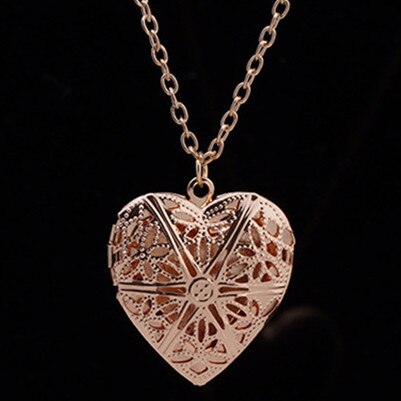 Women's Heart Shaped Pendant Necklace - Home Goods, Clothing ...
